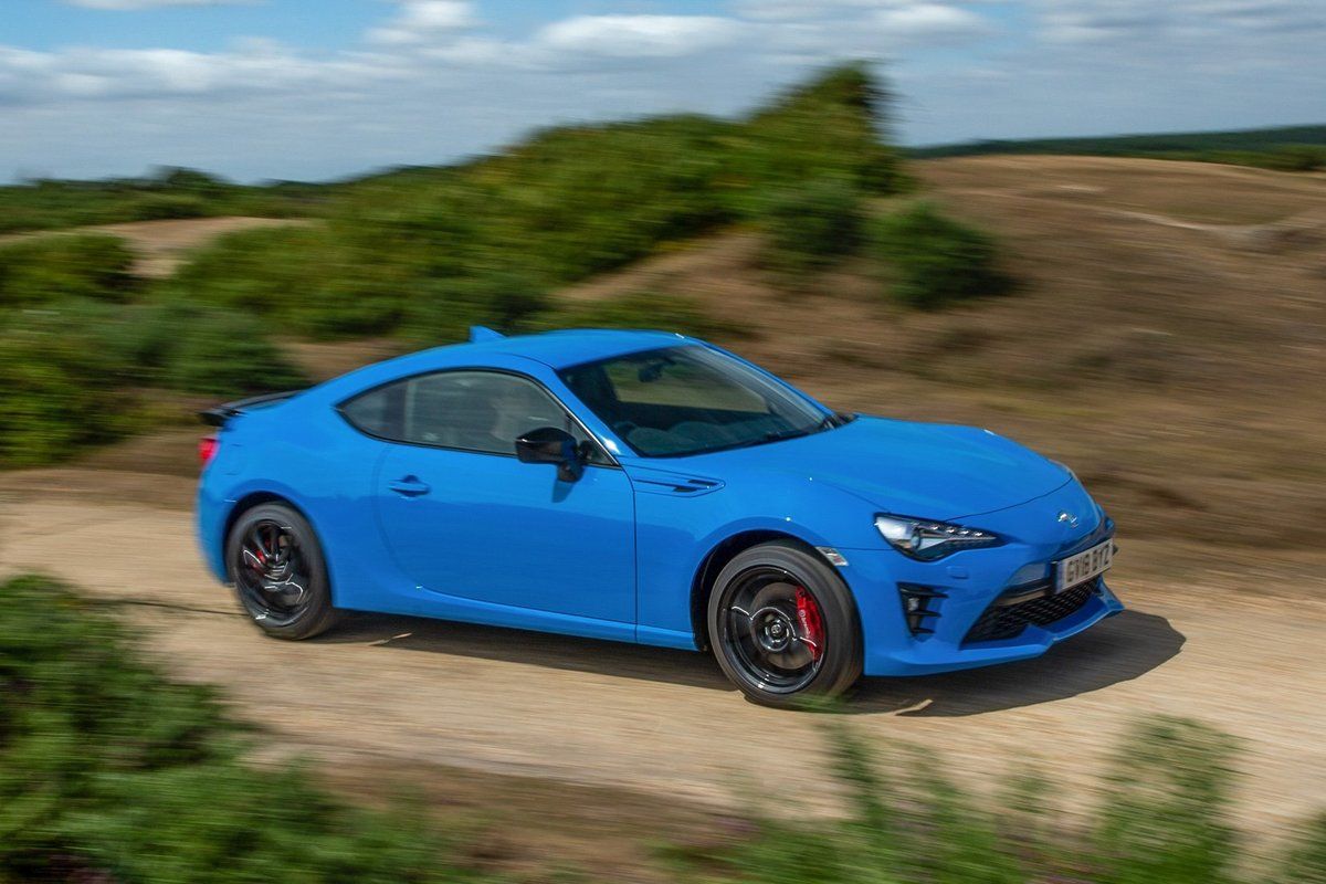 Toyota GT86 Club Series ‘Blue Edition’ Review | Leasing Options ...